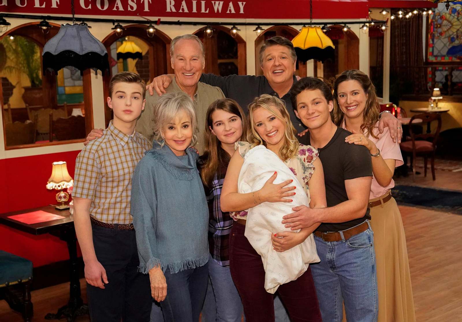 Young Sheldon Spinoff Georgie & Mandy's First Marriage: What to Know ...