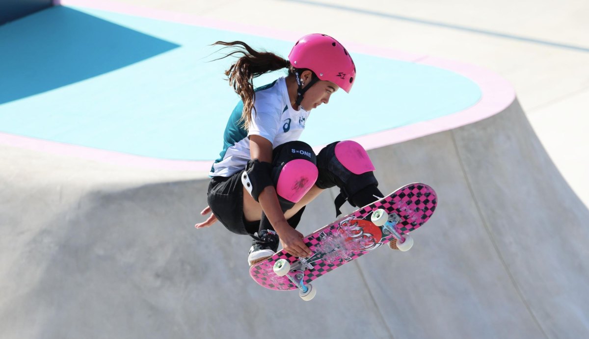 Aussie Skateboarder Wins Olympic Gold at 14, Wants Pet Duck as Reward ...
