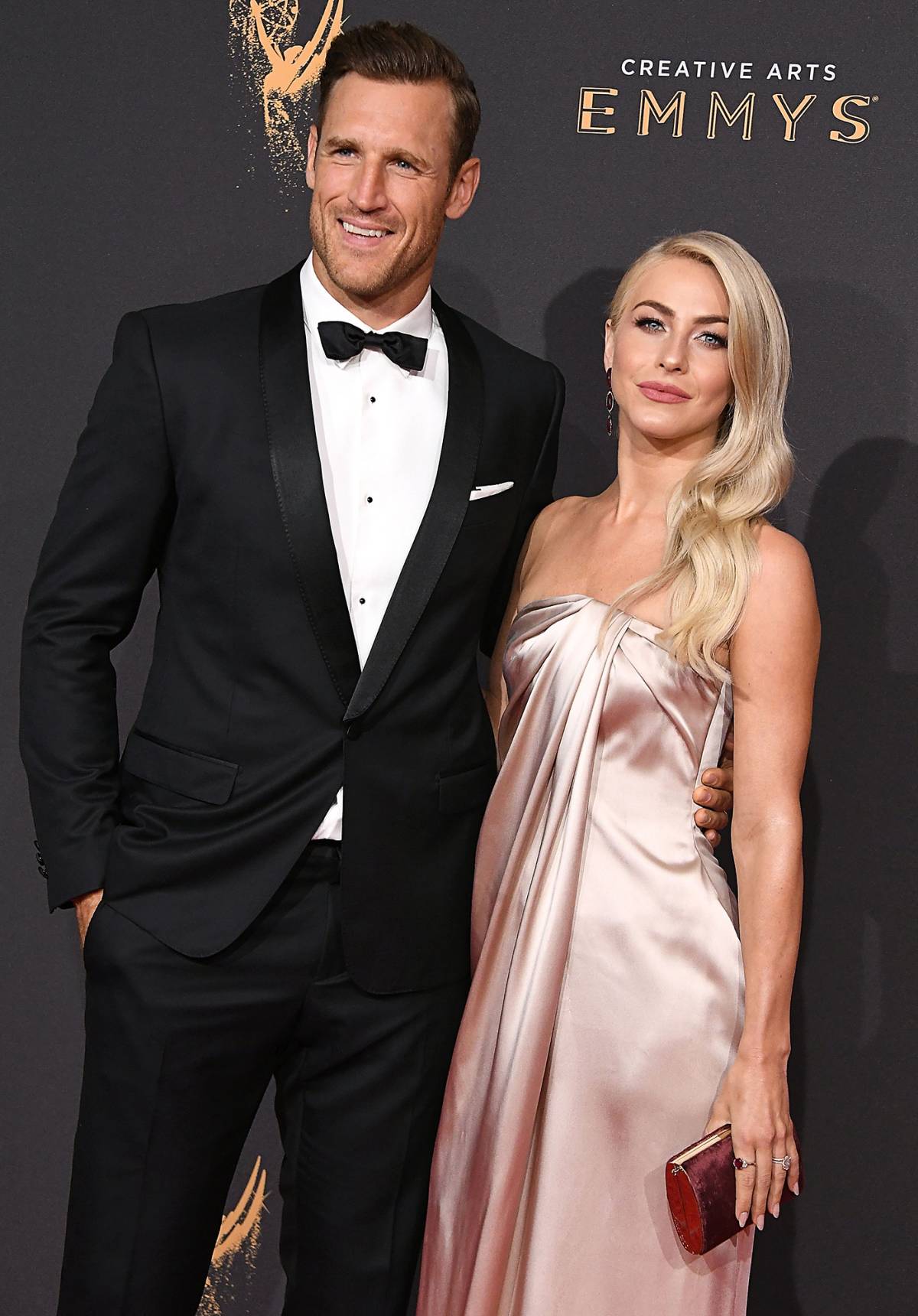 Julianne Hough's Dogs Were Killed 10 Days After Brooks Laich Separation ...