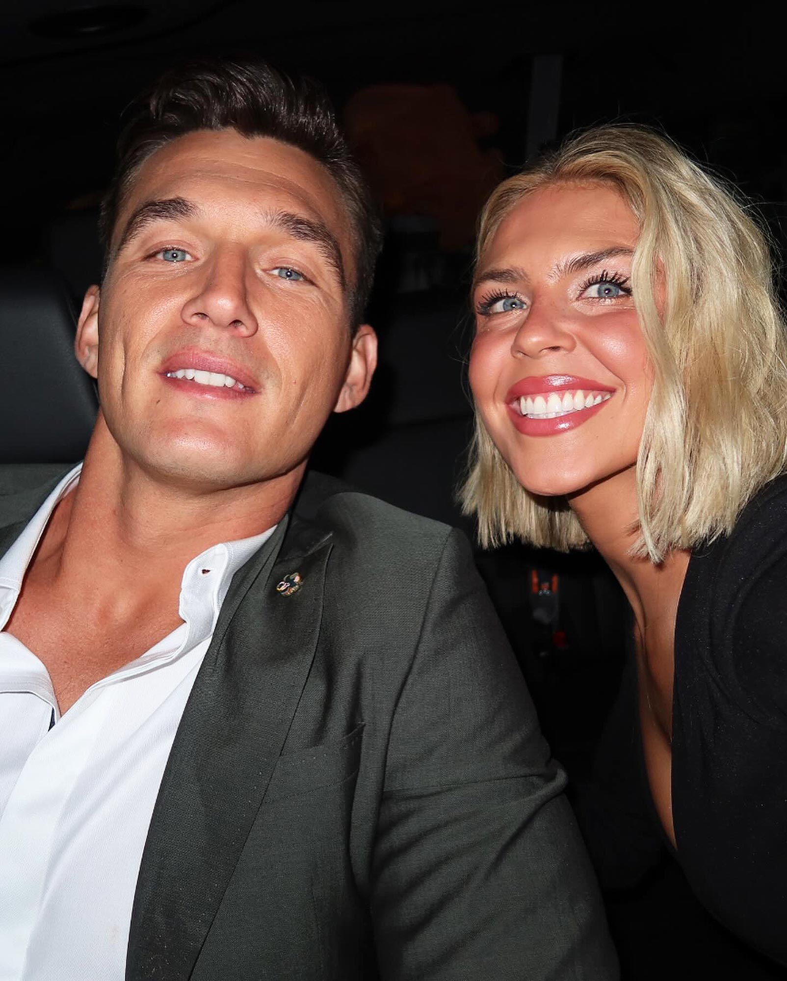 Tyler Cameron and Tate Madden Pack on PDA While Showing Off New Home ...
