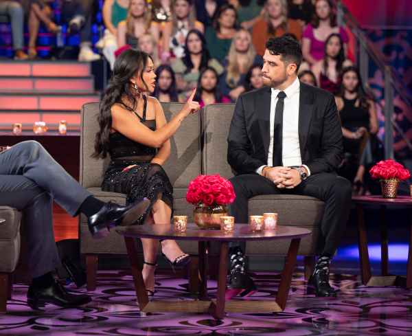 Bachelorette Jenn Tran Was ‘Betrayed' by Devin Strader Releasing Texts ...