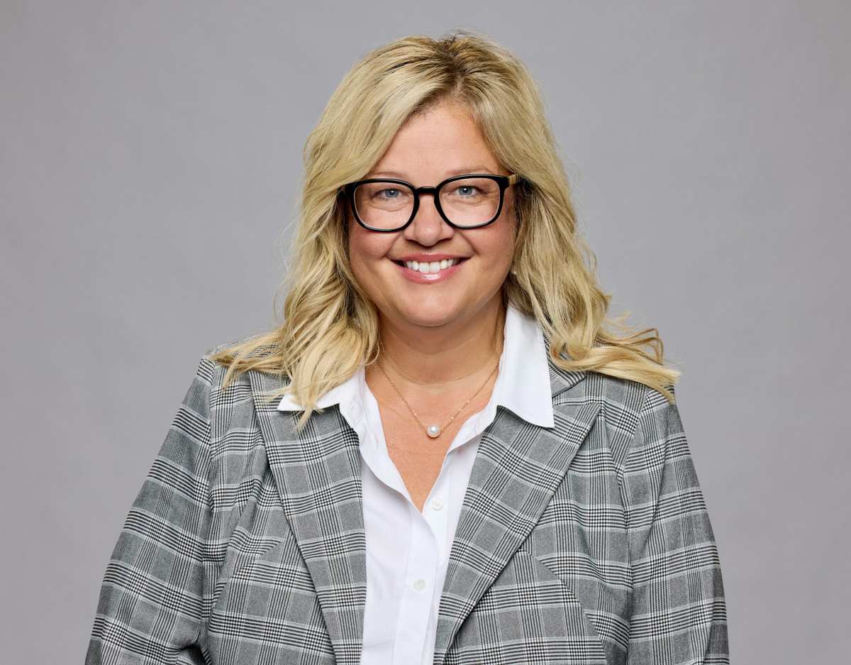 Big Brother 26’s Angela Calls Makensy ‘Gullible’ for Targeting Her | Us ...
