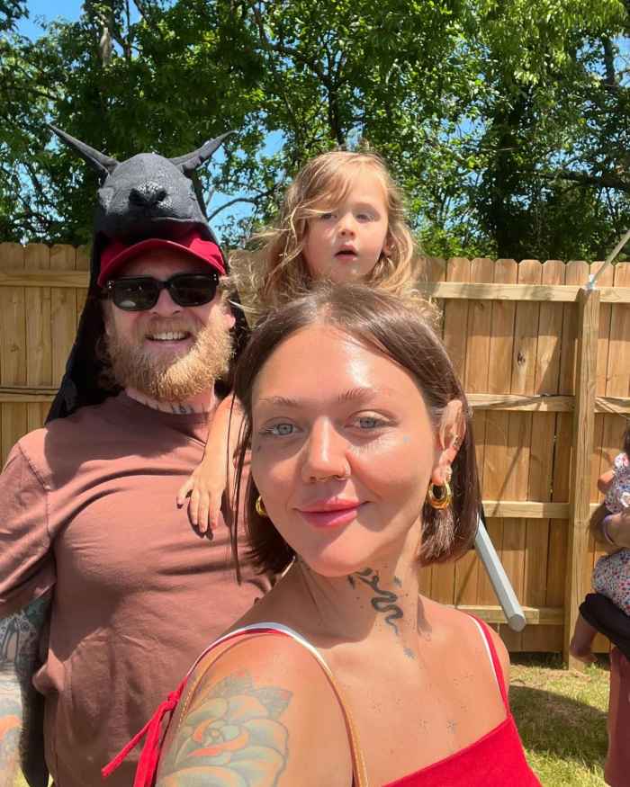 Elle King and Daniel Tooker’s Relationship Timeline | Us Weekly