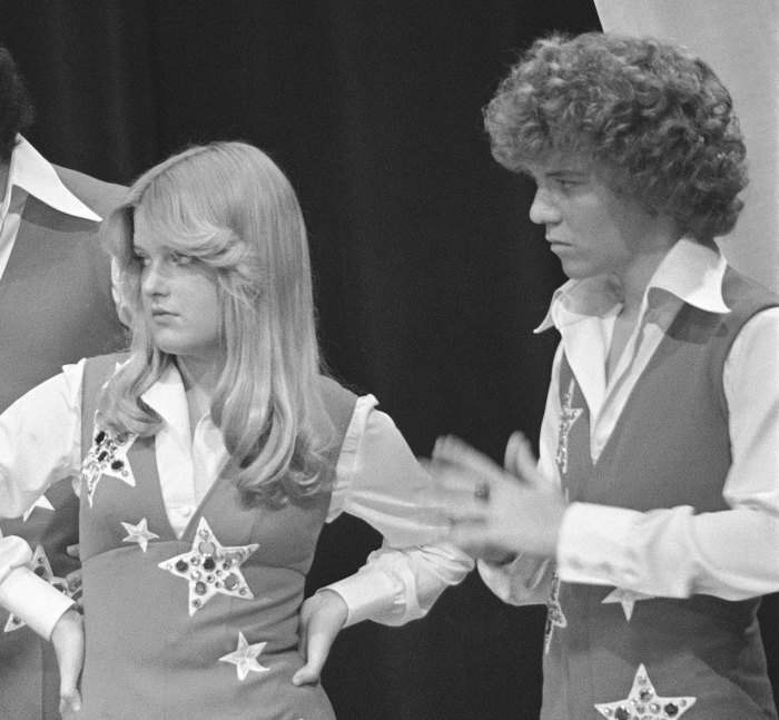What The Brady Bunch Cast Has Said About Hooking Up With Each Other ...