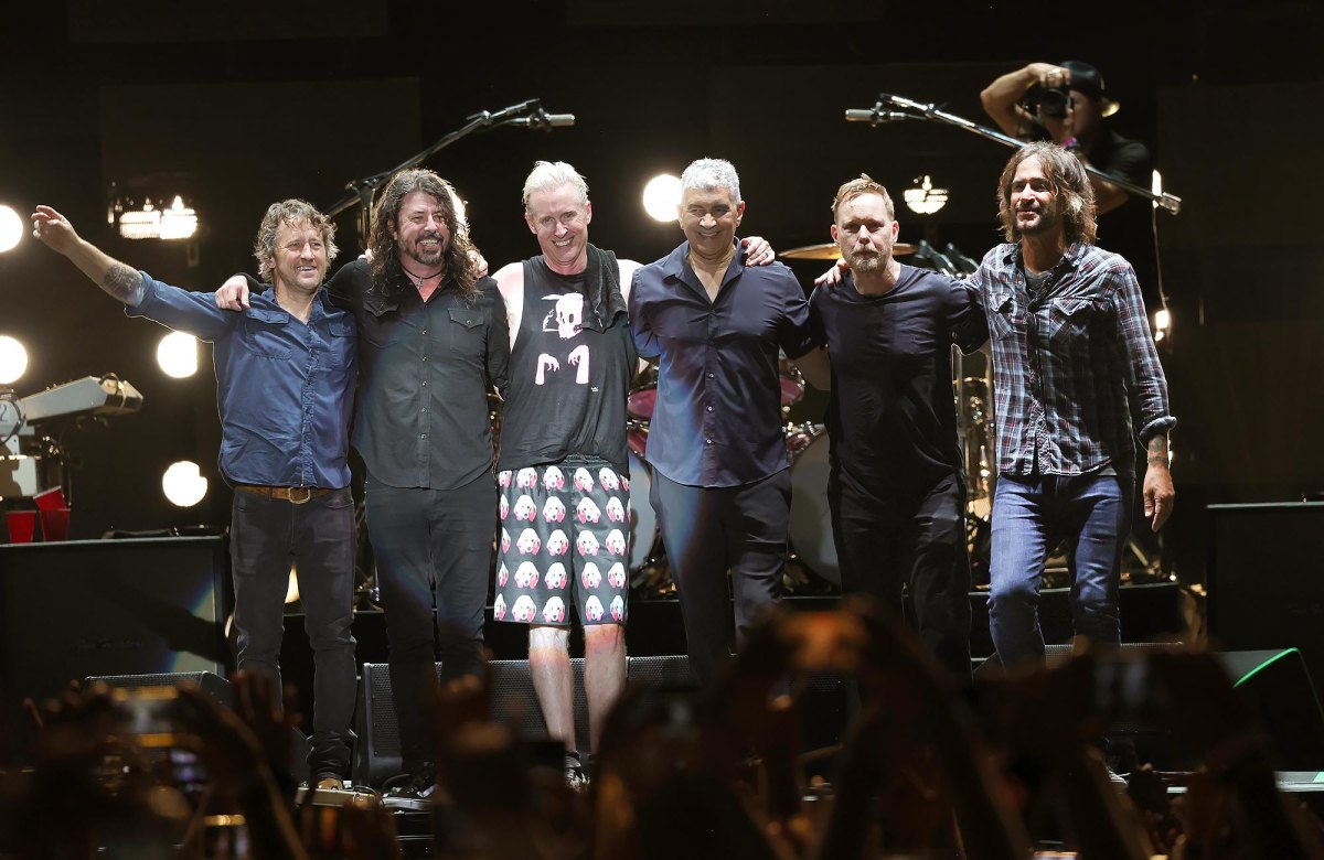 Foo Fighters Cancel Festival Appearance After Dave Grohl Scandal | Us ...
