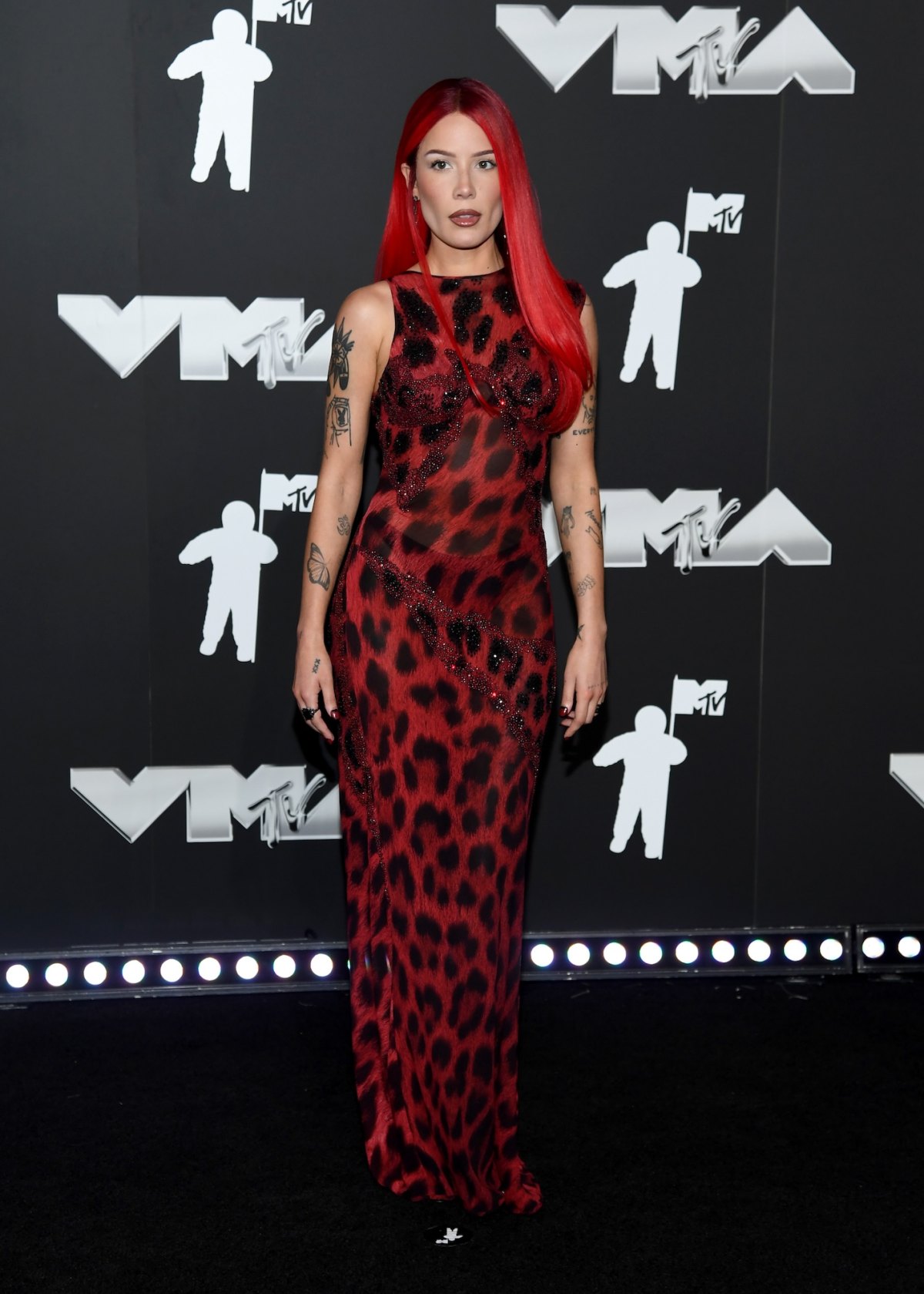 Halsey Walks VMAs Red Carpet Solo Amid Health Battle | Us Weekly