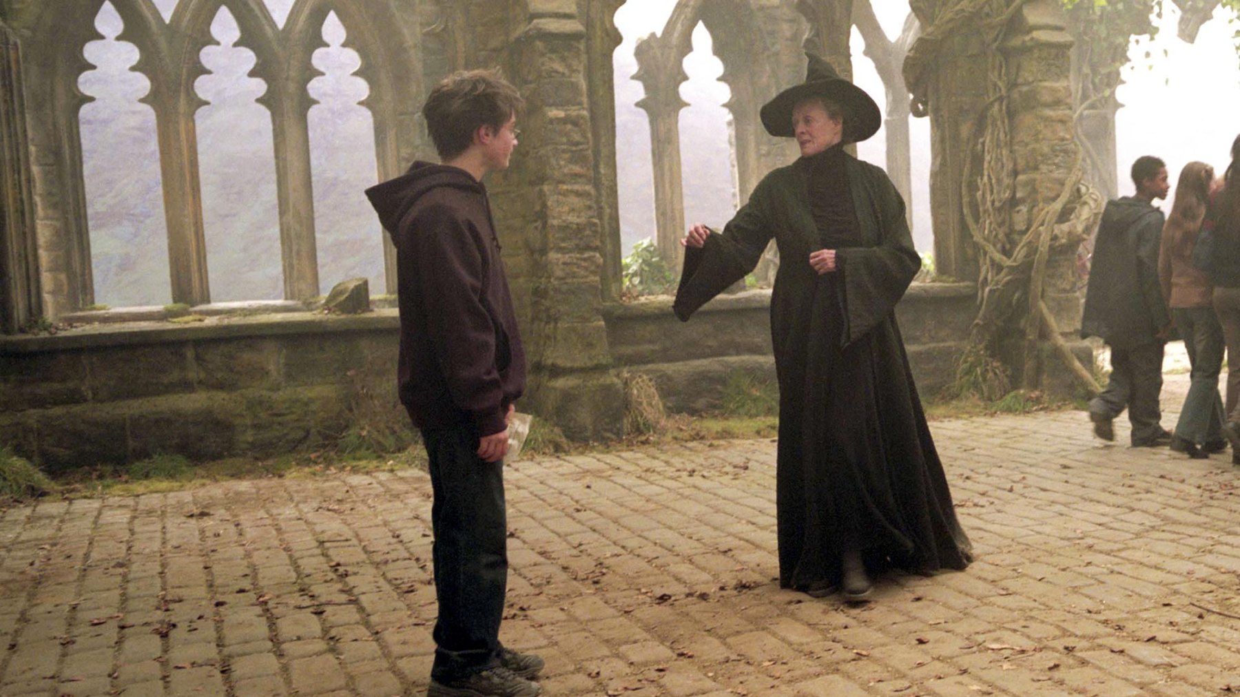 Harry Potter Stars React to Maggie Smith's Death: Read Cast Tributes ...