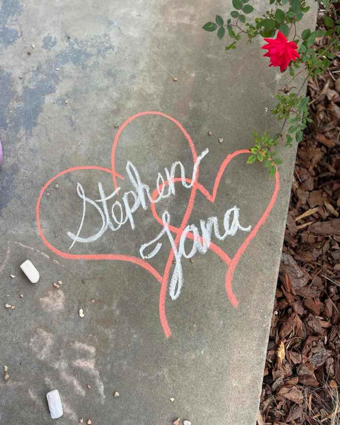 Jana Duggar Shares New Pics With Husband Stephen 1 Month After Wedding ...