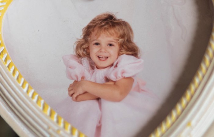 JonBenet Ramsey TV Series to Star Melissa McCarthy, Clive Owen | Us Weekly