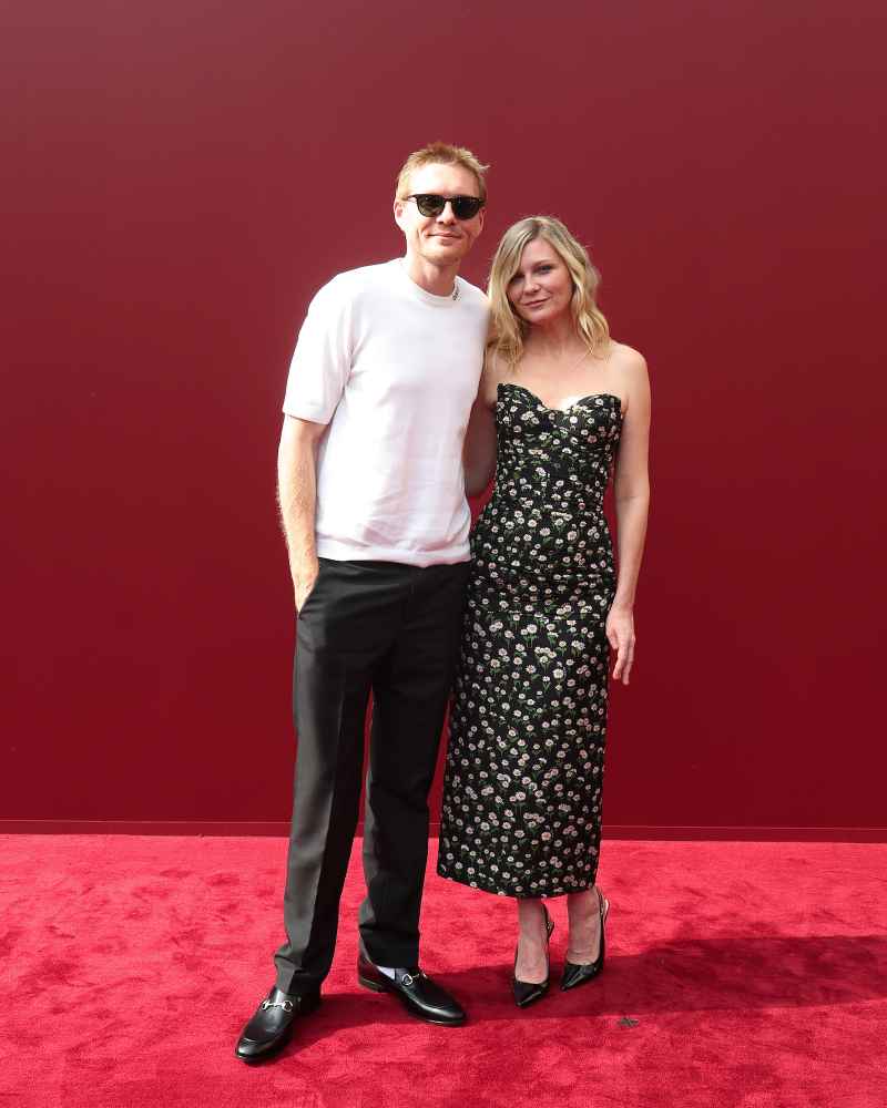 Kirsten Dunst and Brother Christian Pose For Rare Red Carpet Moment ...