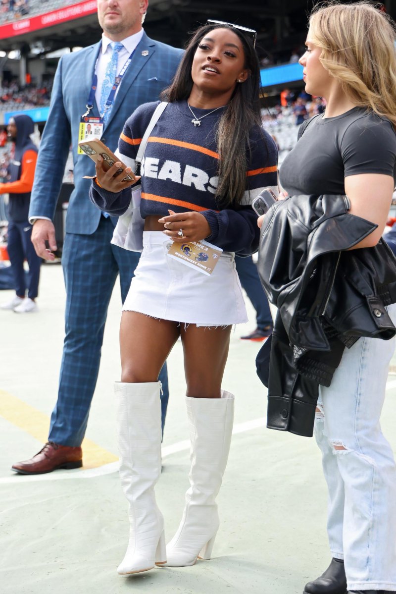 Simone Biles' Chic Game Day Outfits to Support Husband Jonathan Owens ...