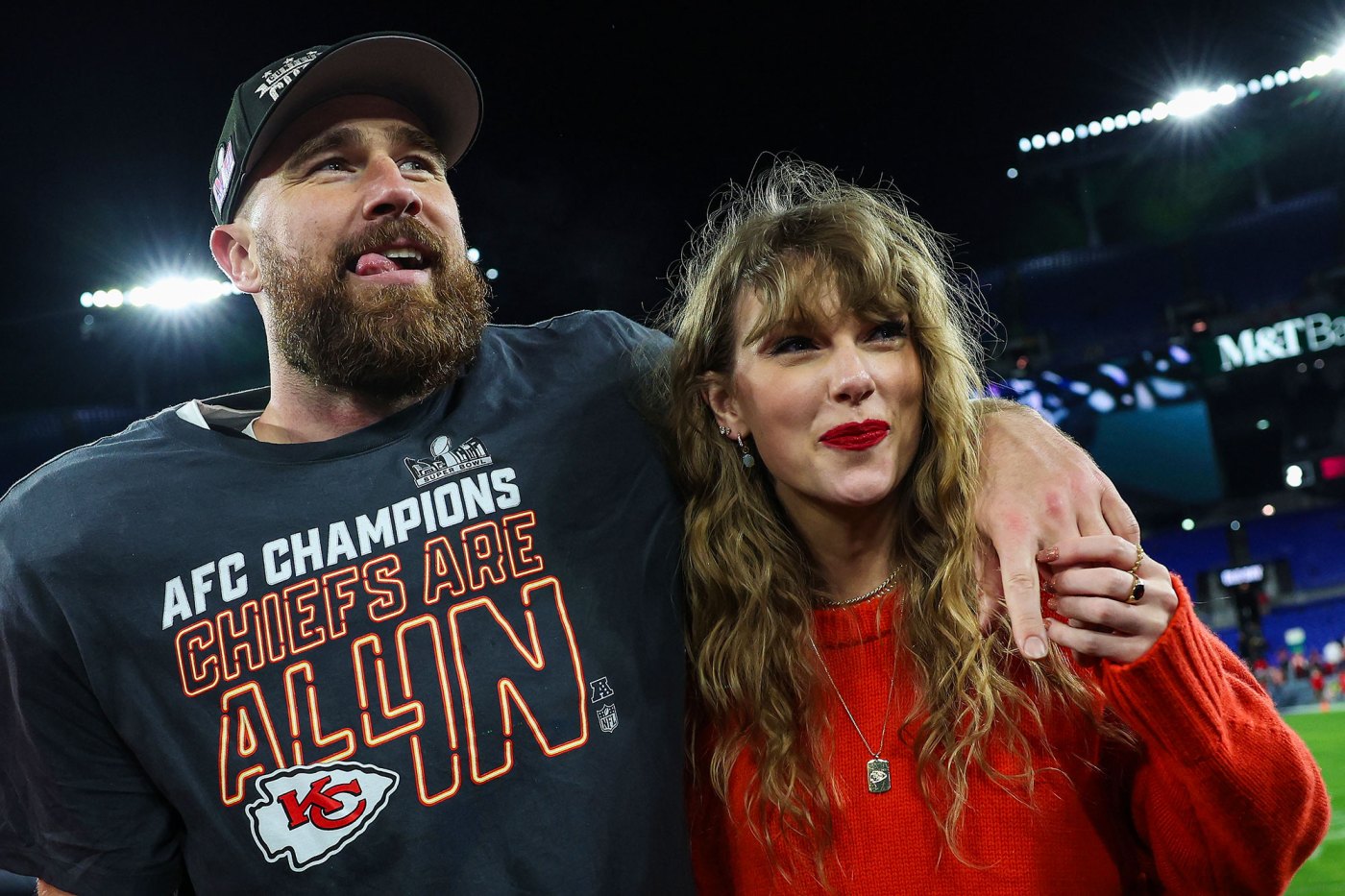 Taylor Swift Seemingly Does 'So High School' Dance at Chiefs Game | Us ...