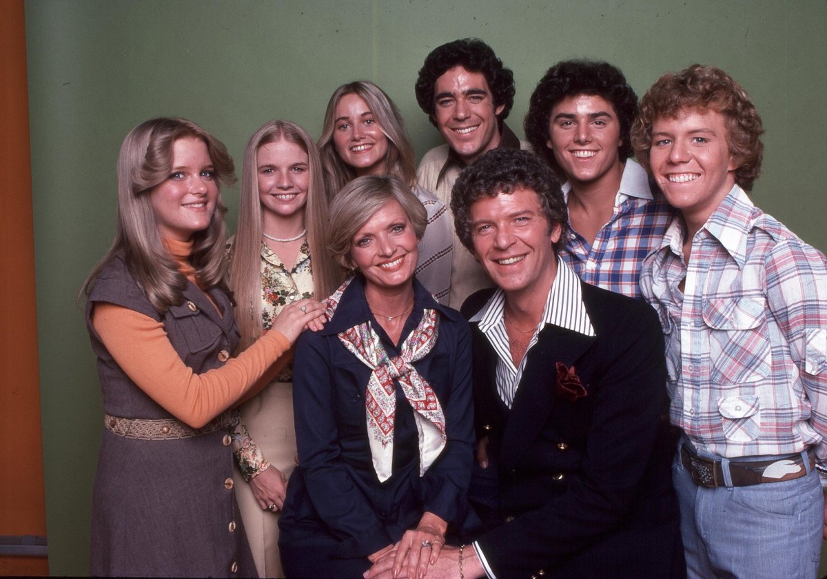 Barry Williams and More Remember The Brady Bunch 55 Years Later (Excl ...