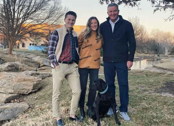 The Golden Bachelorette Contestant Chock Chapple’s Family Guide | Us Weekly