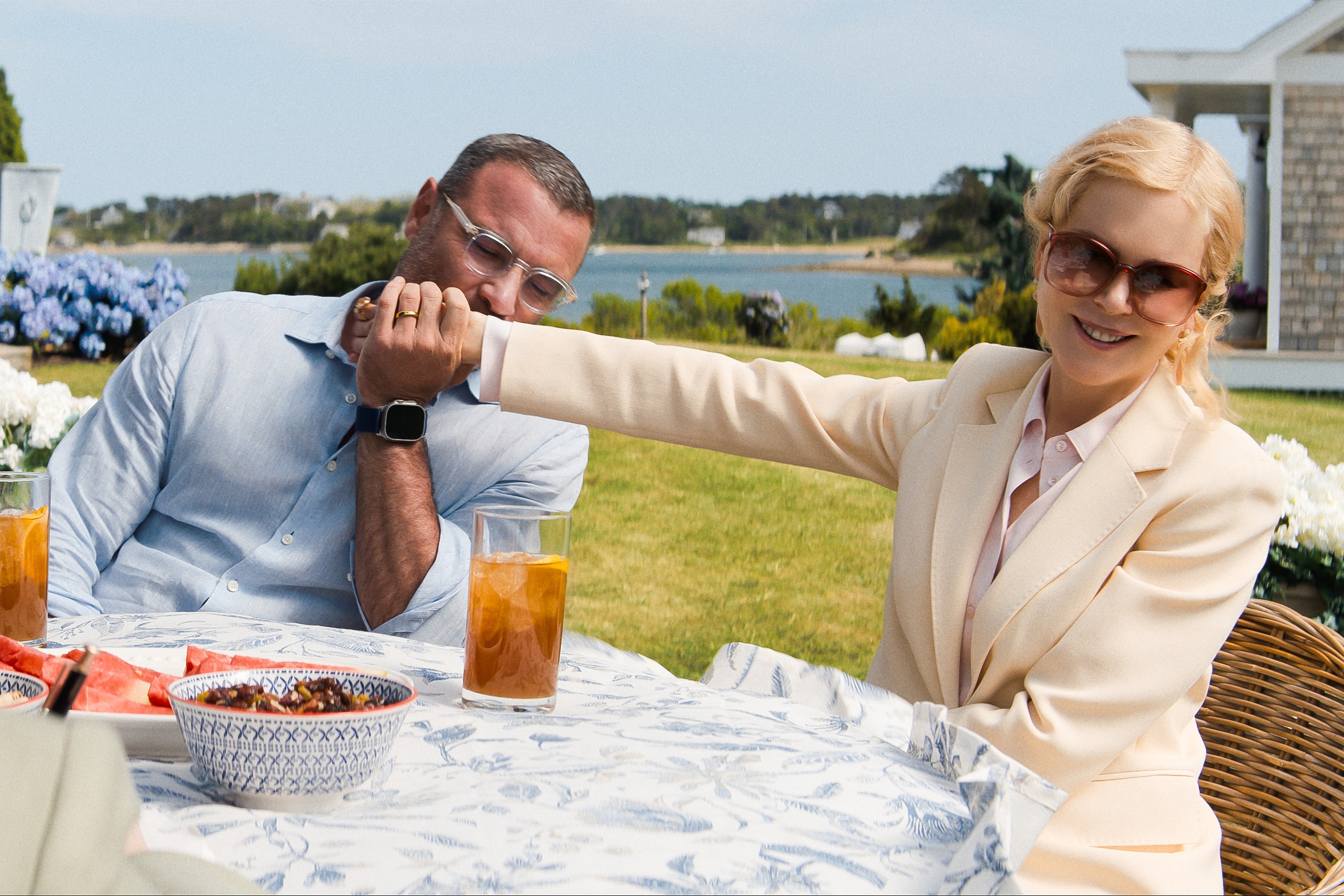 Netflix's The Perfect Couple Murder Mystery: What to Know About the ...