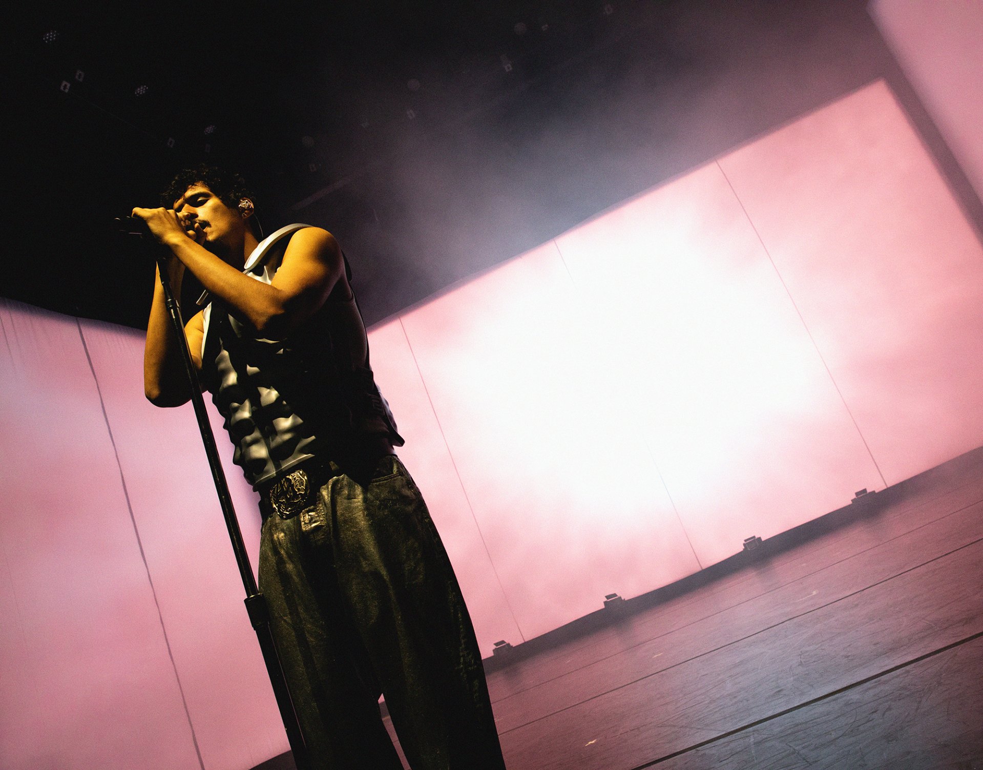 Omar Apollo on Healing From Heartbreak, Leaving Social Media and ...