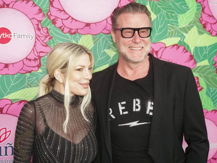 Dean McDermott Announces Departure From Social Media | Us Weekly