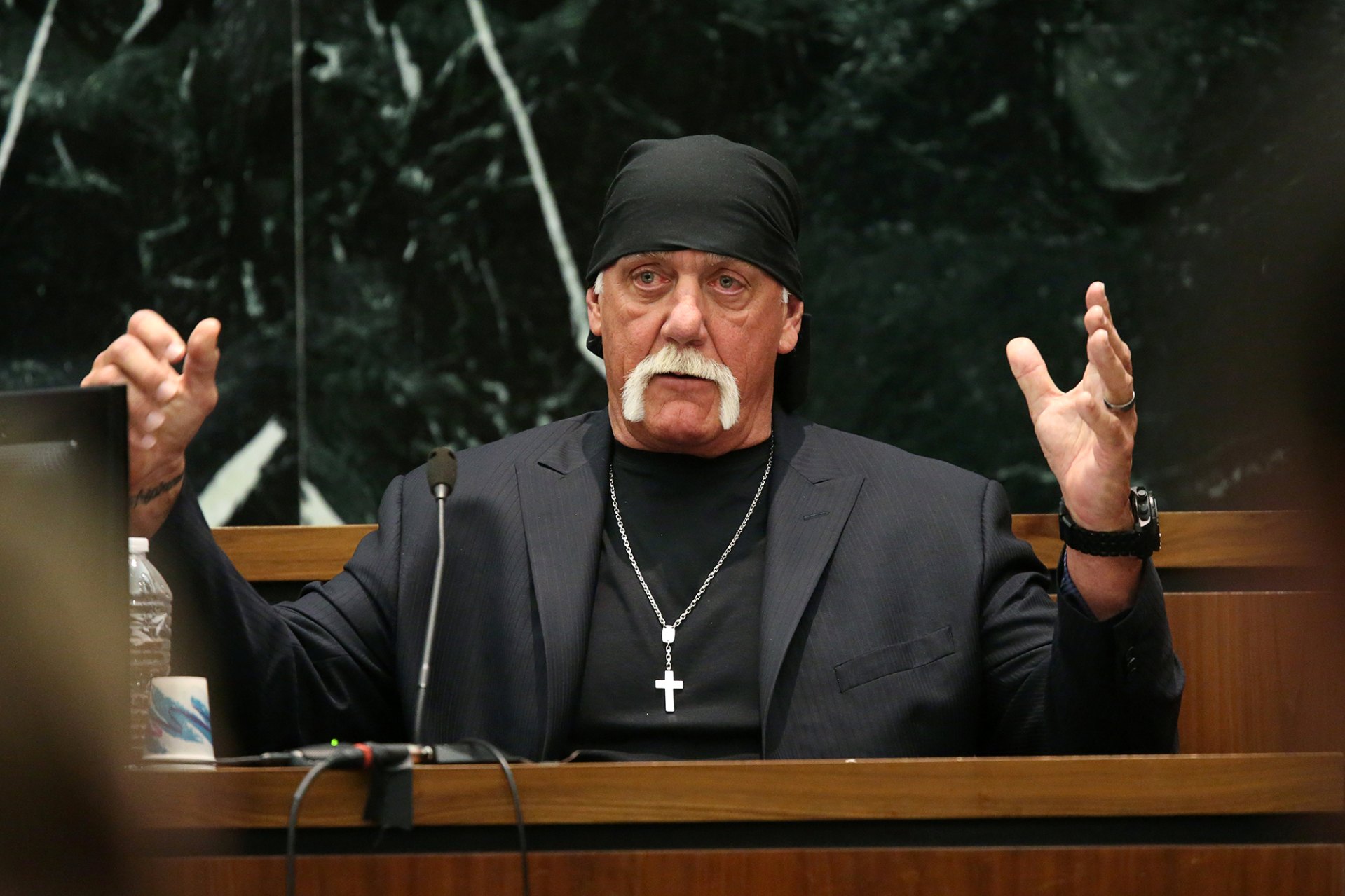 What Hulk Hogan Thinks of Ben Affleck and Matt Damon’s Gawker Film | Us ...