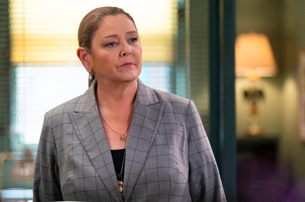 How Law and Order Says Goodbye to Camryn Manheim’s Dixon in Season 24 ...