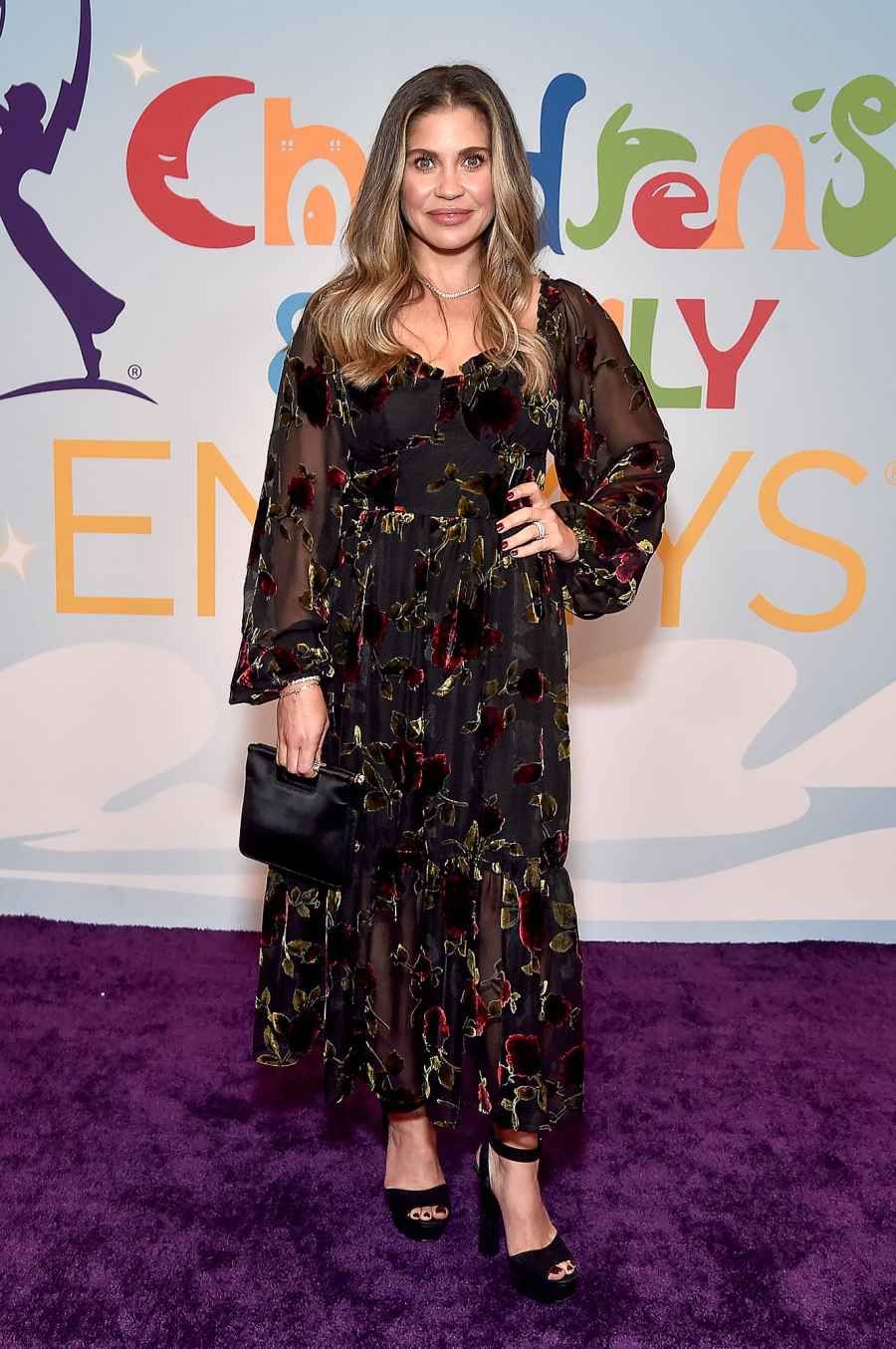 Danielle Fishel Details Her Surgery After Breast Cancer Diagnosis | Us ...