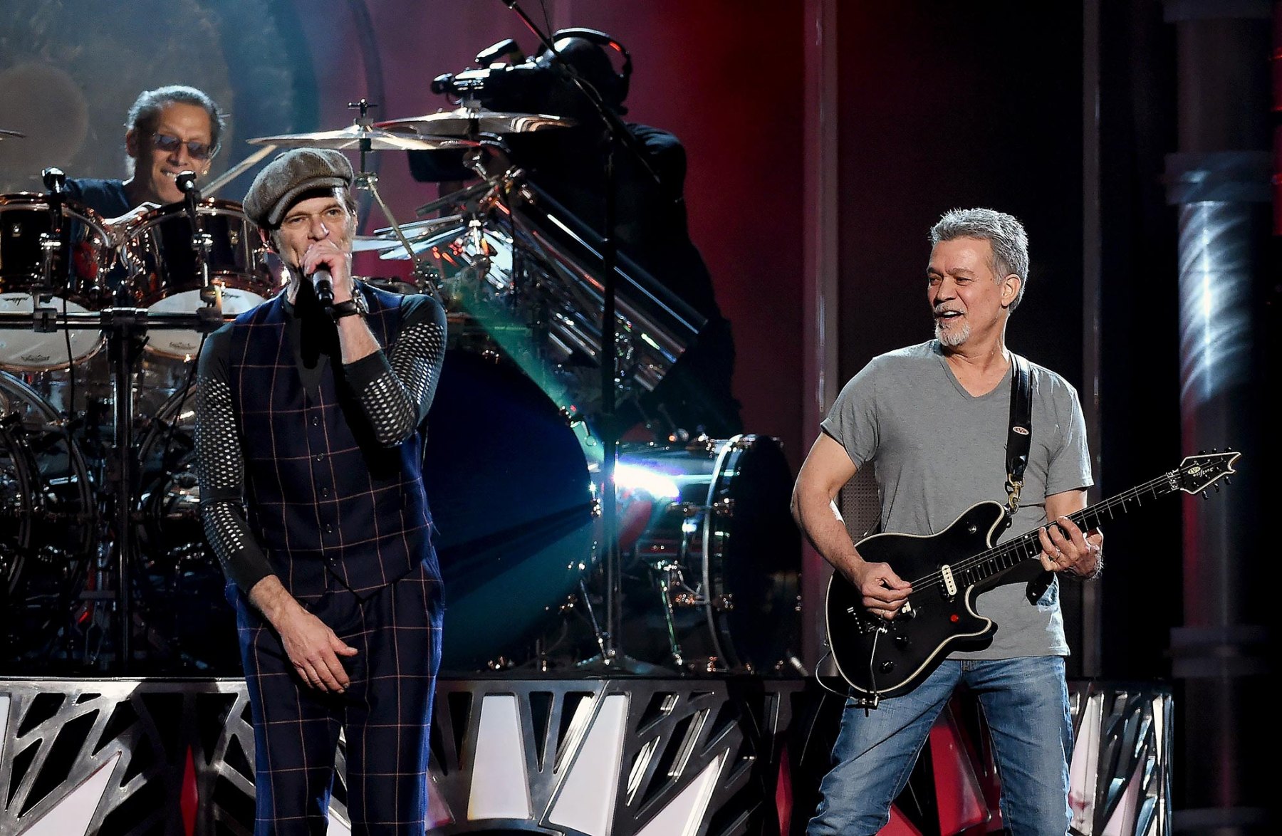 David Lee Roth ‘Popped a Fuse’ in Fight Over Eddie Van Halen Tribute ...