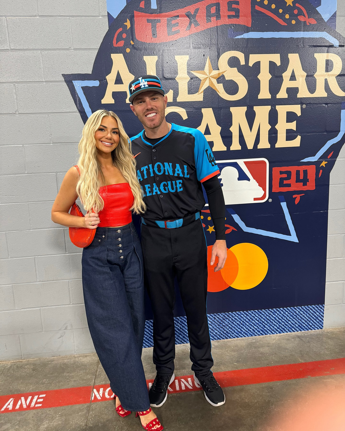 Freddie Freeman, Wife Chelsea Faced 'Ultimate Low' Before World Series ...