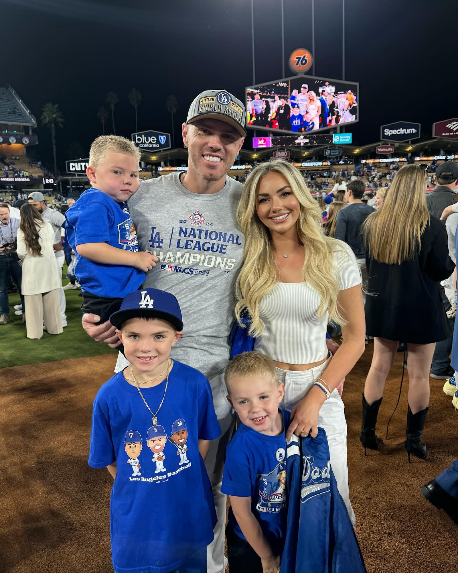 Freddie Freeman, Wife Chelsea Faced 'Ultimate Low' Before World Series ...