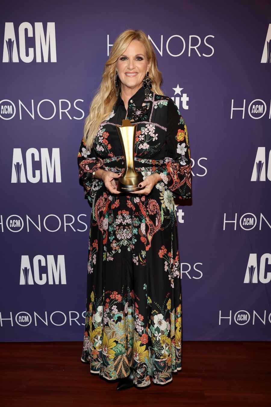 Garth Brooks’ Wife Trisha Yearwood Quietly Returns to Social Media | Us ...