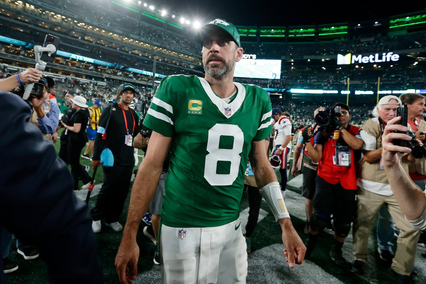 Jason Kelce Says 'Everybody Wants to See' Aaron Rodgers Coach the Jets ...