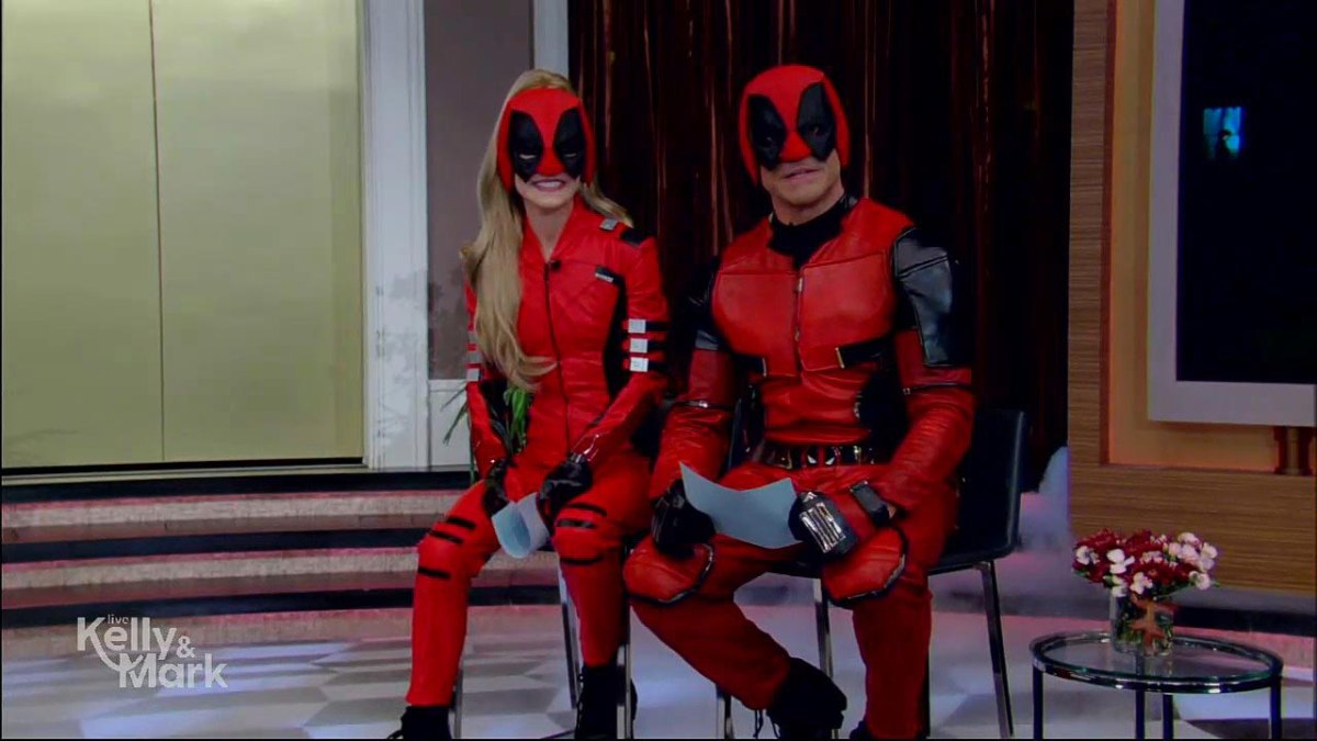Kelly Ripa and Mark Consuelos Show Off 2024 ‘Live’ Halloween Costumes ...