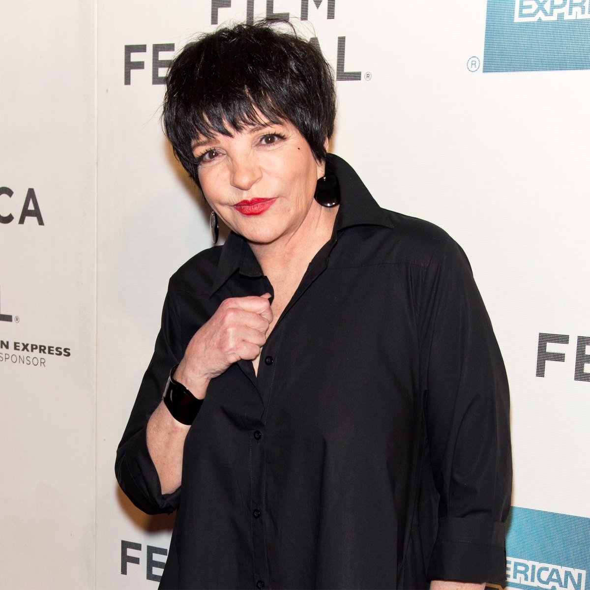 Liza Minnelli Says Mom Judy Garland Was 'Challenging’ Part of Youth ...