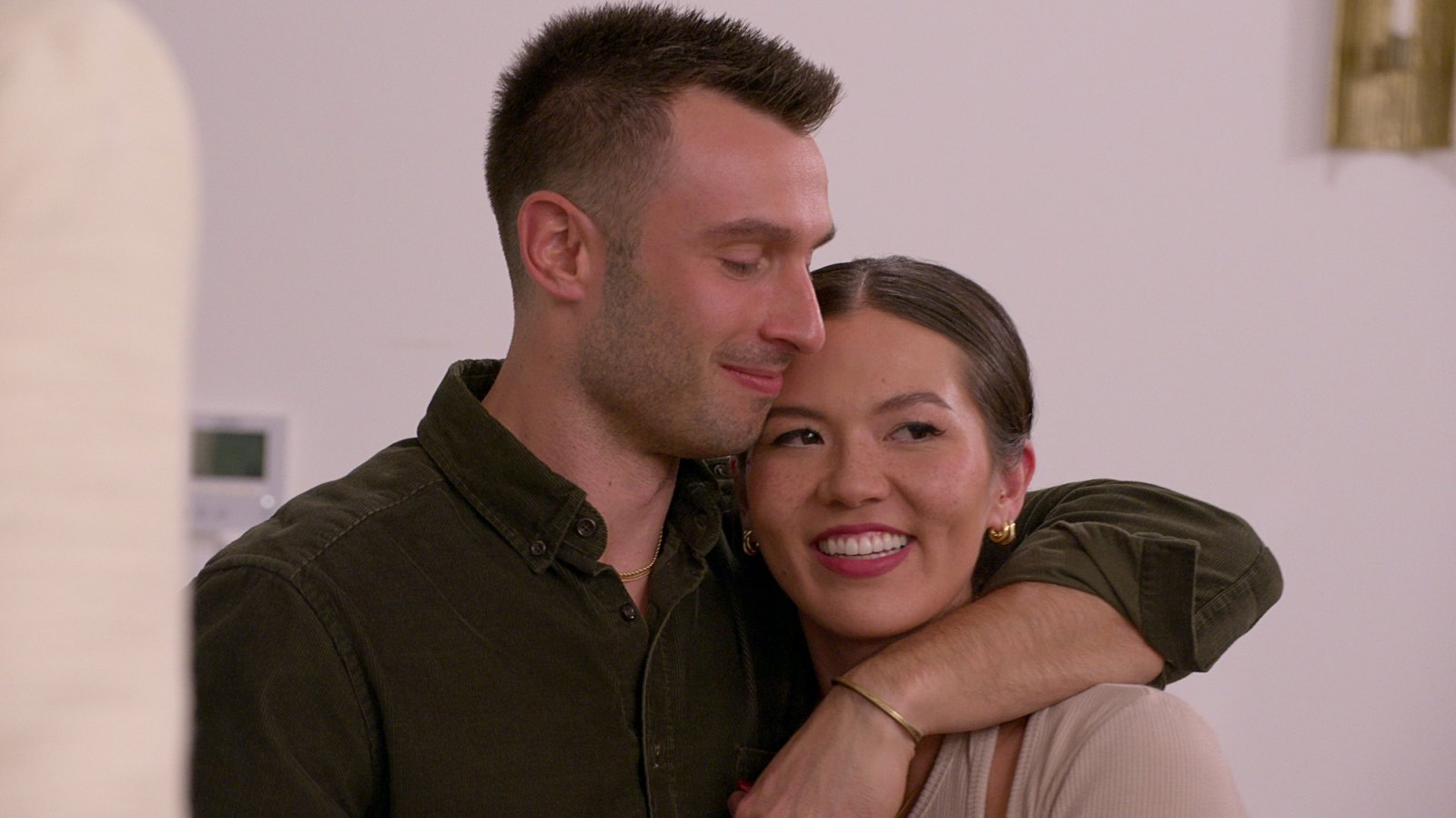 Love Is Blind Fans Think Garrett's Glow-Up Confirms Taylor Marriage ...