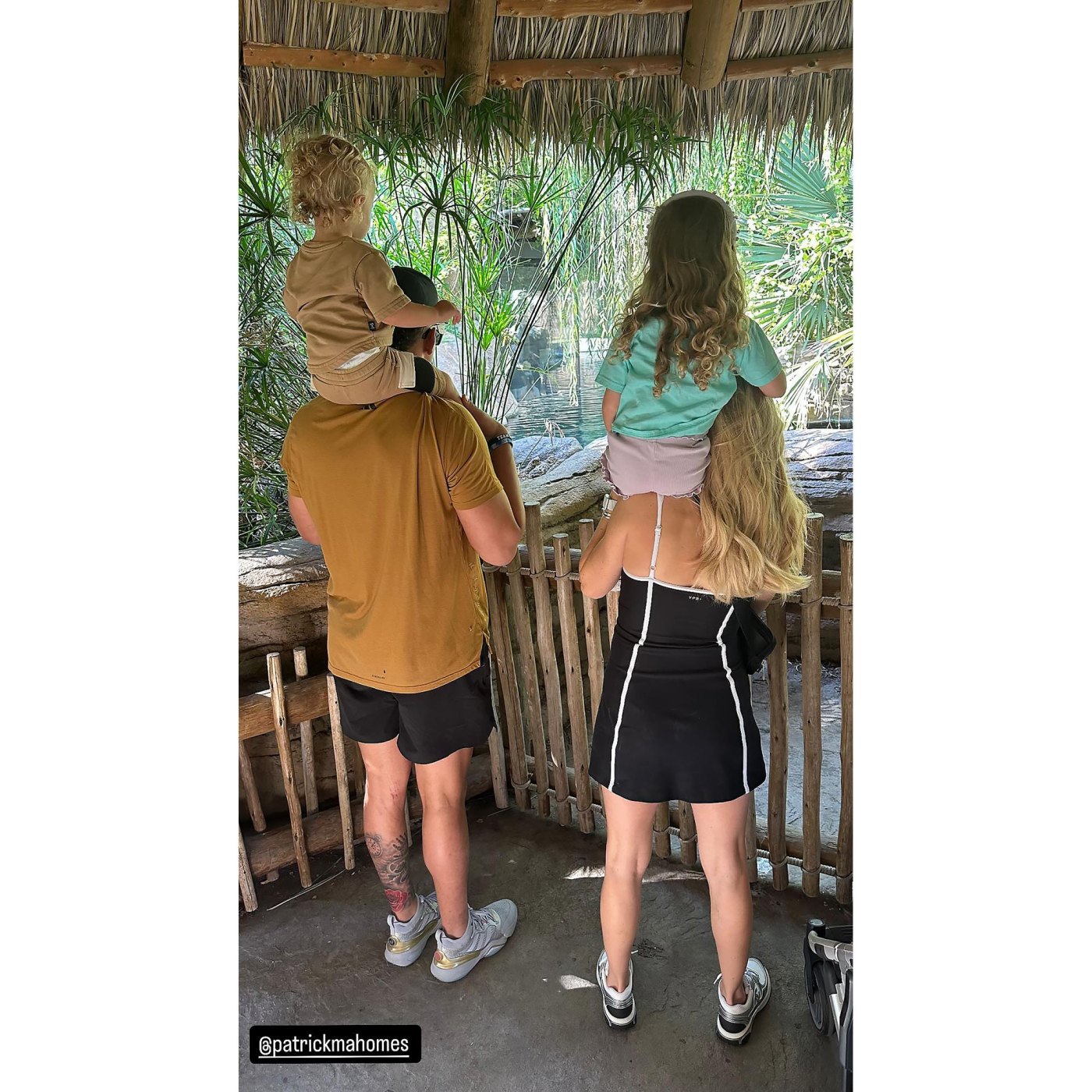 Patrick Mahomes, Pregnant Brittany Mahomes Enjoy Zoo Outing With Kids ...