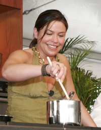 Rachael Ray’s Health Struggles Over the Years | Us Weekly