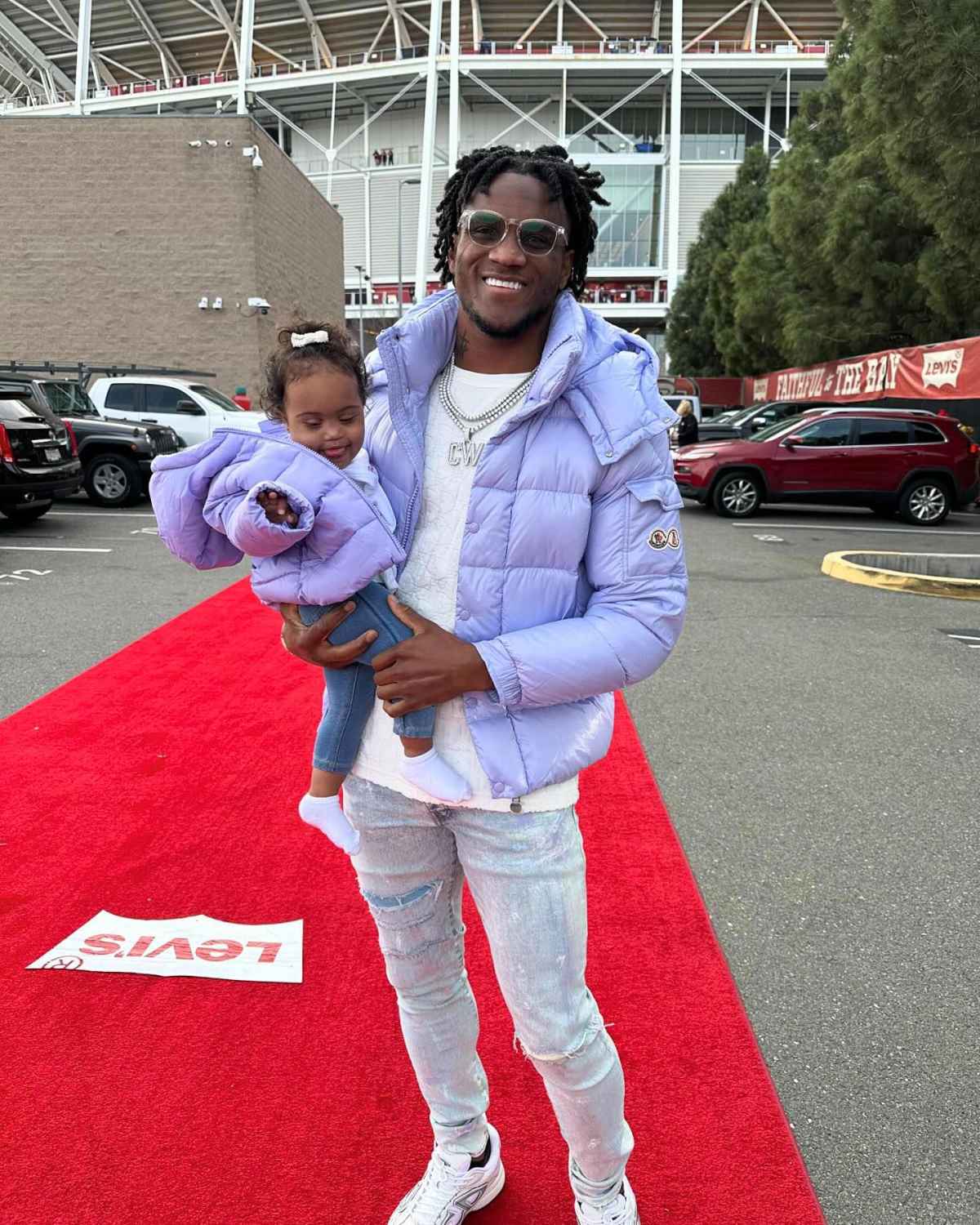49ers’ Charvarius Ward Announces Death of 1-Year-Old Daughter | Us Weekly