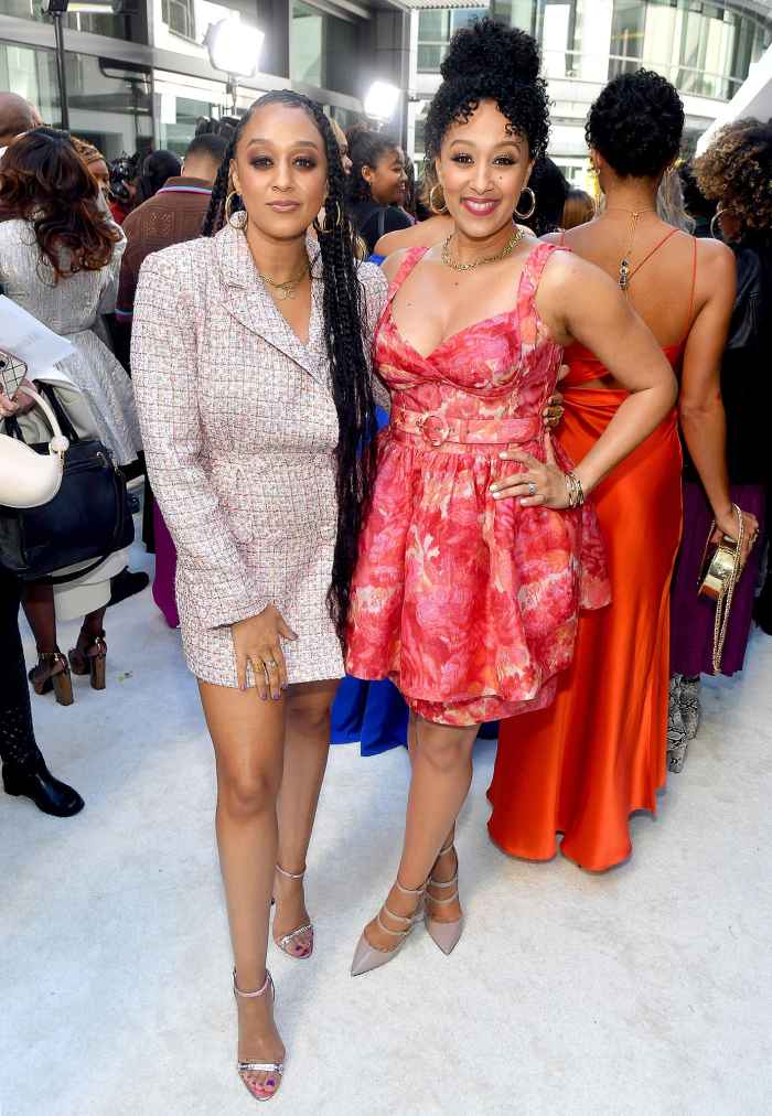 Tia, Tamera Mowry's Bond Allows Them to 'Sense' Each Other's Feelings ...
