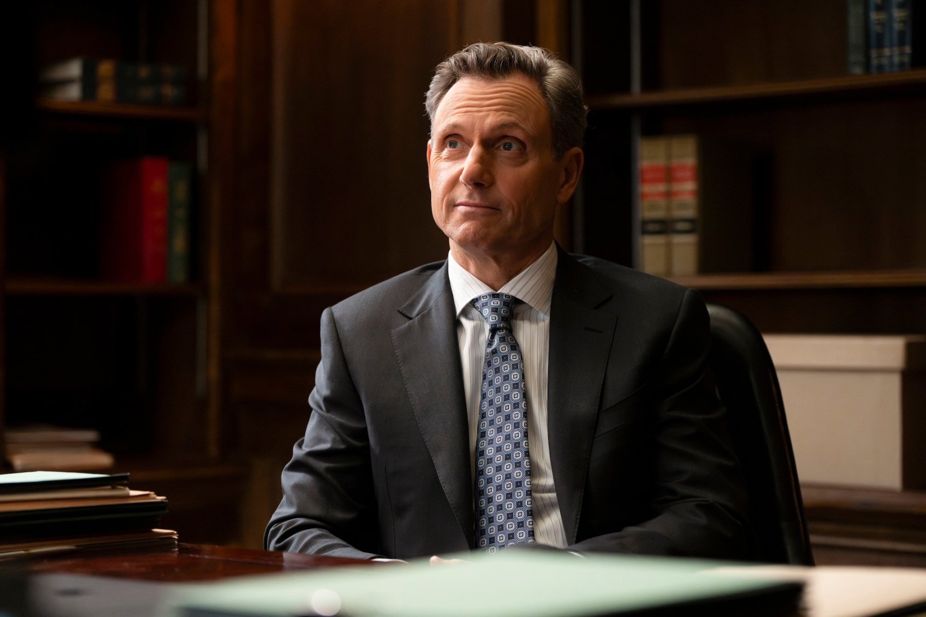 Tony Goldwyn Compares Law & Order's DA to Past Role as President Fitz ...