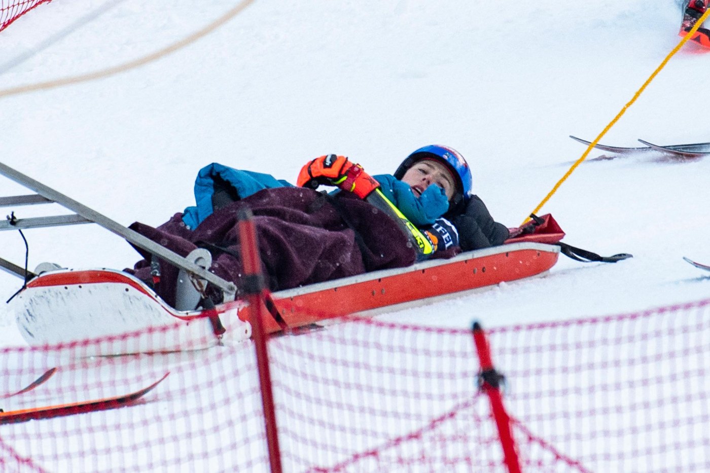 Skier Mikaela Shiffrin Crashes at World Cup, Stretchered Off Course ...