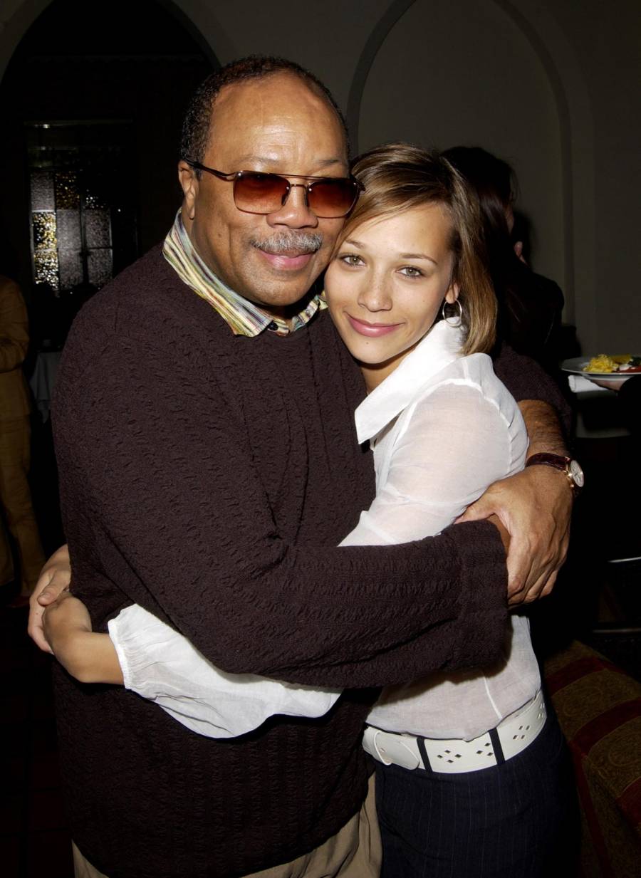 Rashida Jones Breaks Silence After Dad Quincy Jones' Death at Age 91 ...