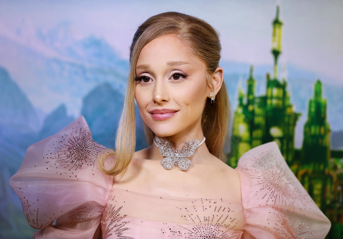 Ariana Grande Explains Why She Used Full Last Name in Wicked Credits ...