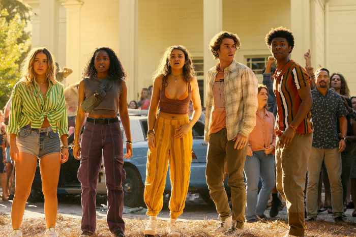 Outer Banks Season 4 Ending Explained: Is Sarah Pregnant? Did JJ Die ...