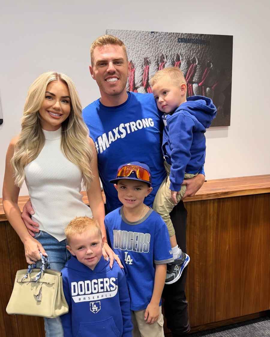 MLB Player Freddie Freeman Celebrates World Series Parade With Sons ...