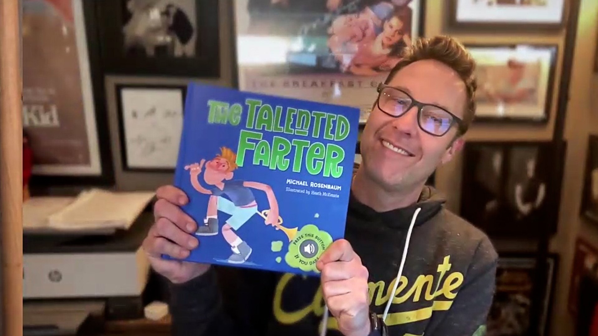 Napoleon Dynamite’s Jon Heder Inspired Michael Rosenbaum’s 'Fart Book ...