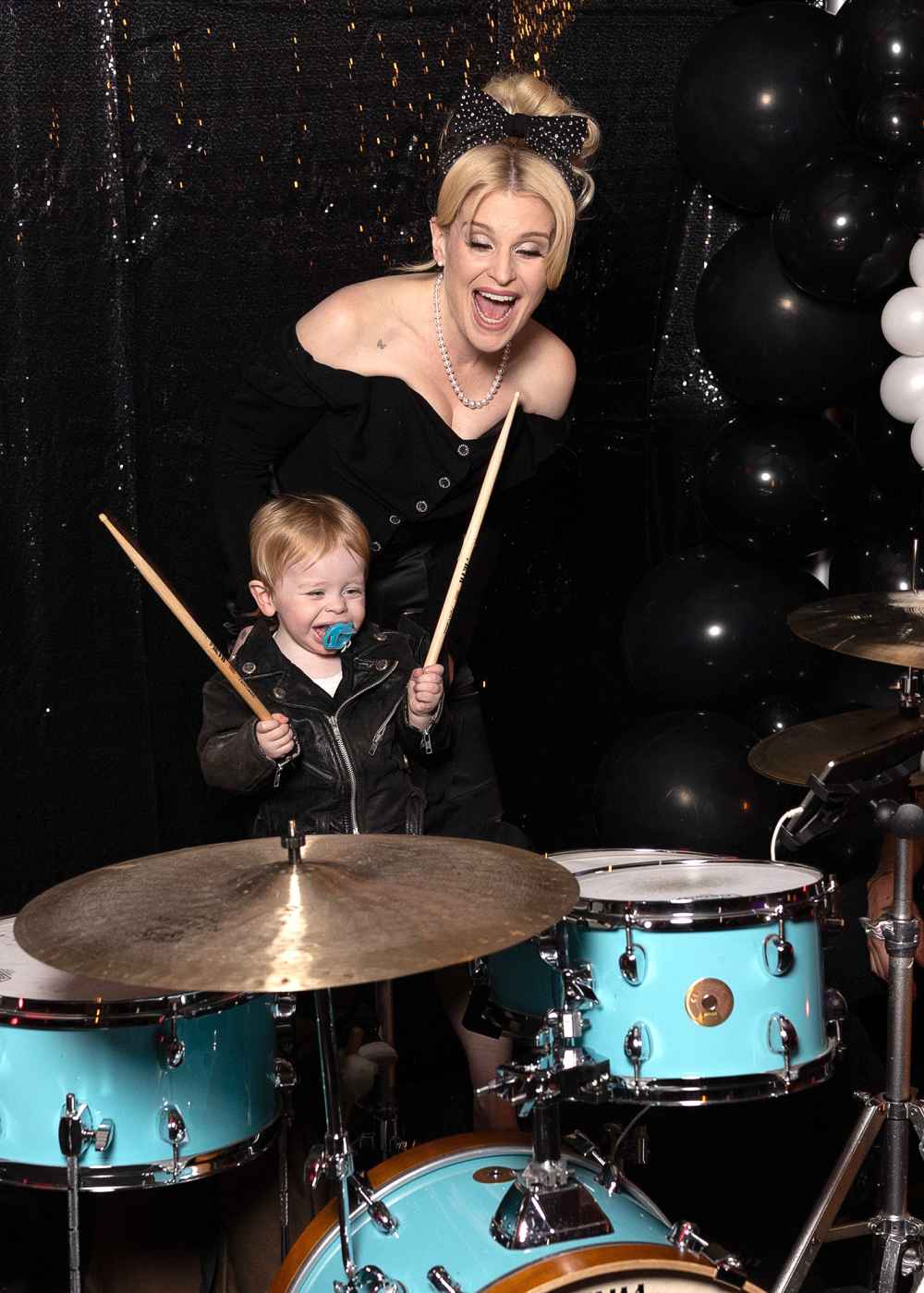 Inside Kelly Osbourne's Chanel-Themed 40th Birthday Party (Excl) | Us ...