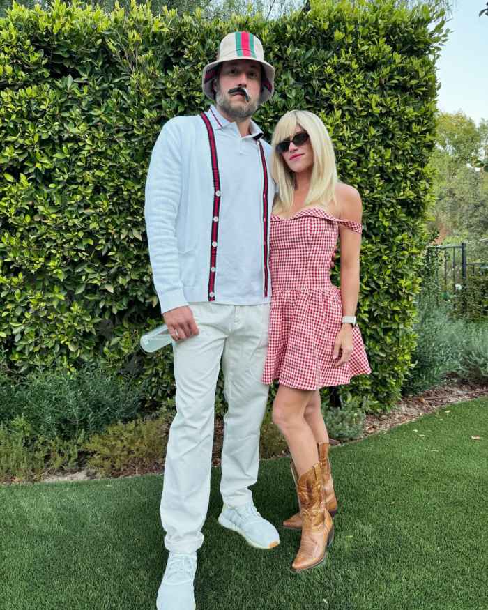 Kelly and Matthew Stafford Dress Up as Taylor Swift and Travis Kelce ...