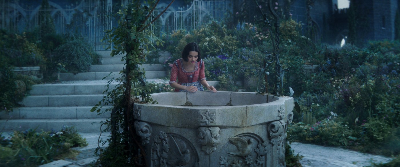 Snow White Trailer: 'Fairest of Them All' Has a New Meaning | Us Weekly
