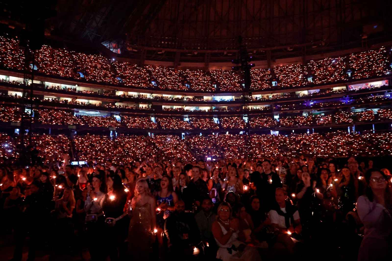 Taylor Swift Eras Tour No-View Seats Sell for $15, Resell for $1000 ...
