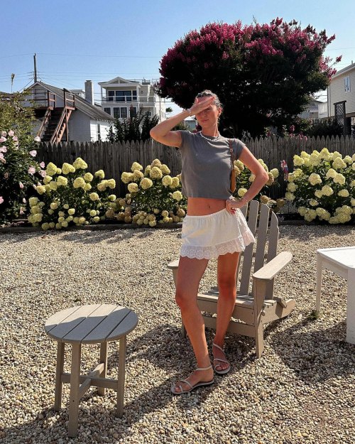 Zach Bryan Exes Deb Peifer, Brianna Chickenfry’s Posts Raise Eyebrows ...