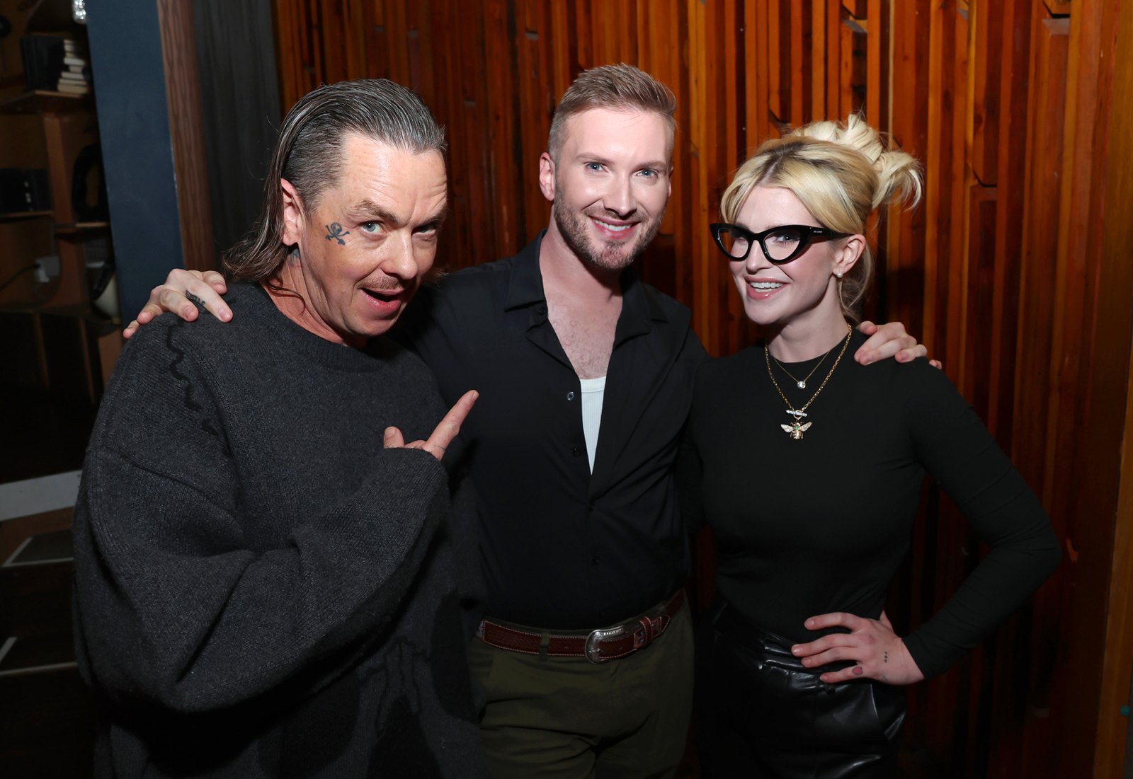 Slipknot's Sid Wilson Ditches Mask on Red Carpet With Kelly Osbourne ...