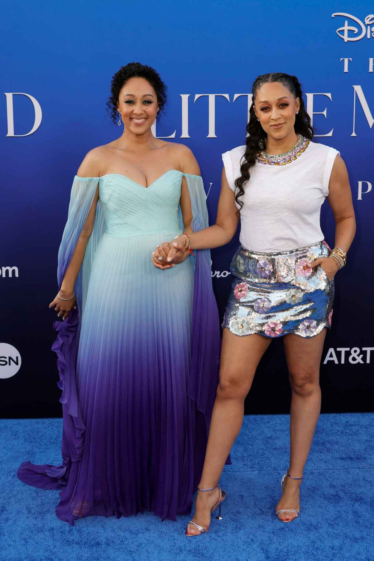 Tamera Mowry Shares Holiday Plans With Twin Tia Mowry | Us Weekly